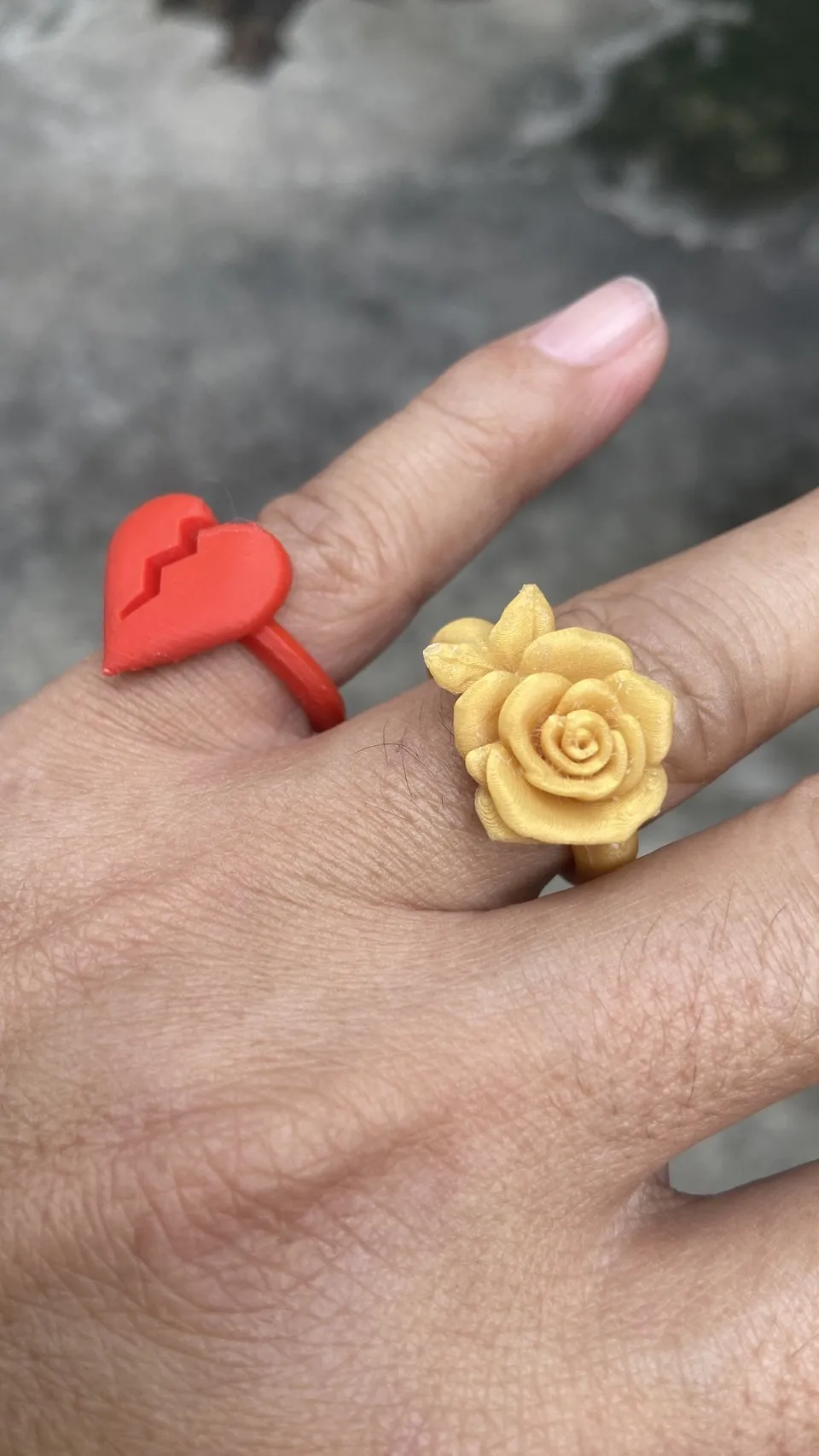Rose Ring - Free 3D Print Model - MakerWorld