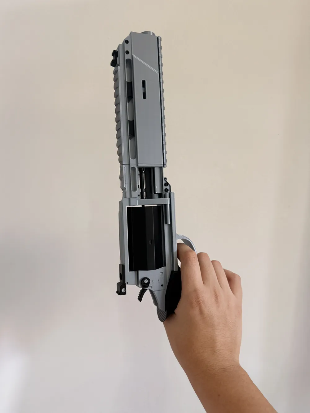 Resident Evil 9 Requiem Magnum - Full Scale Prop - Free 3D Print Model ...