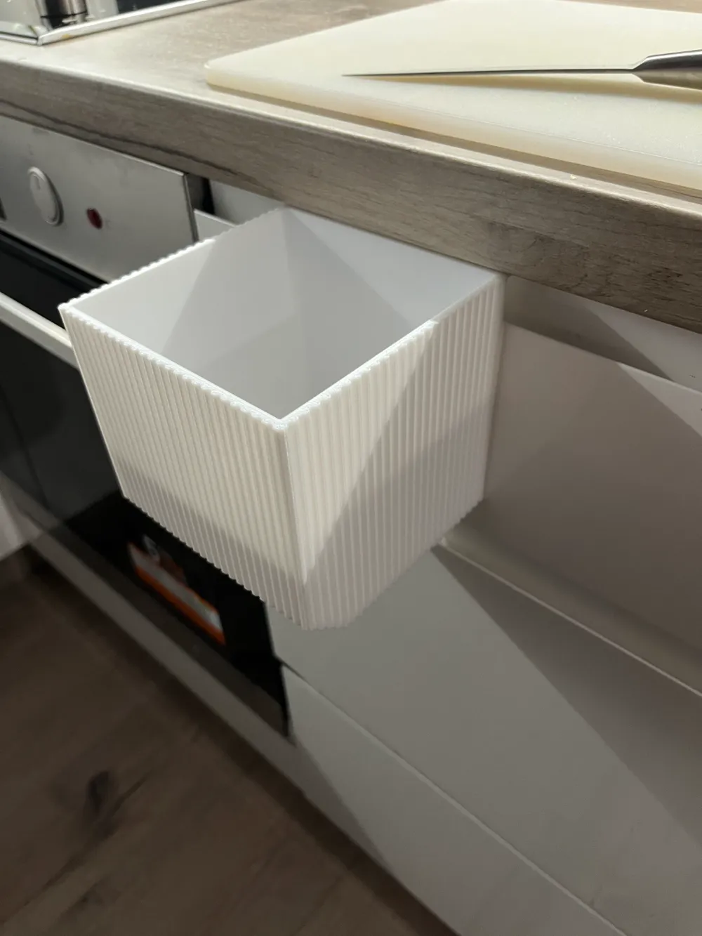 Kitchen Trash Can - Free 3D Print Model - MakerWorld