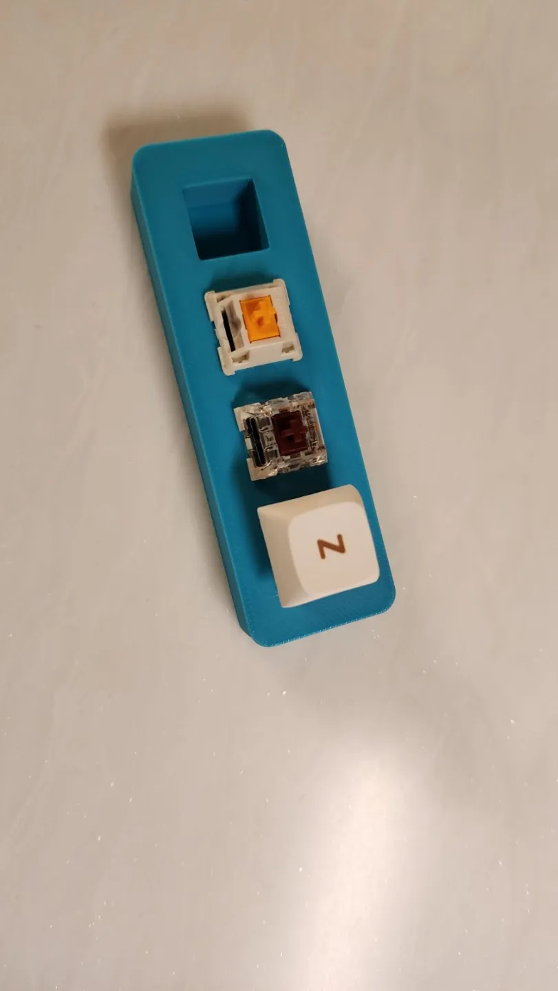 Simple 4 key Switch box by J.lifer - MakerWorld