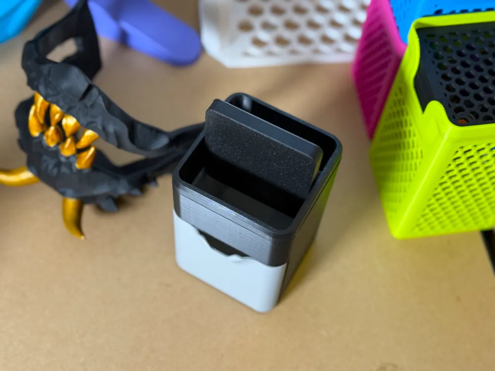 Flip-Top Desk Trash Can with drawer by Eternity Labs MakerWorld ...