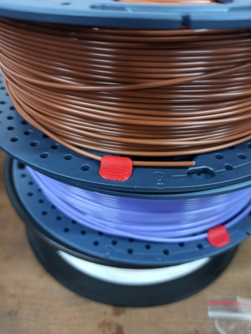 new 2025 SUNLU spool clip AMS compatible by RottenNugget - MakerWorld