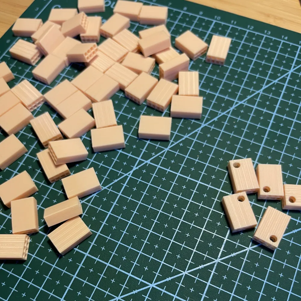 8 Hole Brick by Ghaith Chargui - MakerWorld