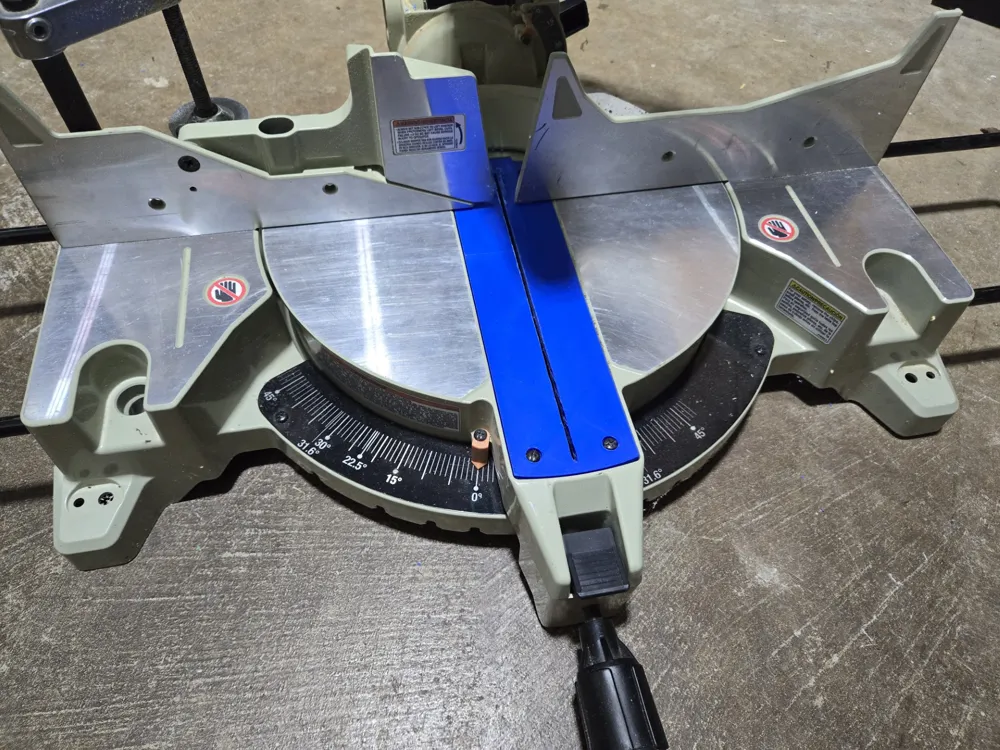 Makita LS1221 Zero Clearance Kerf Remixed by PLHuney - MakerWorld