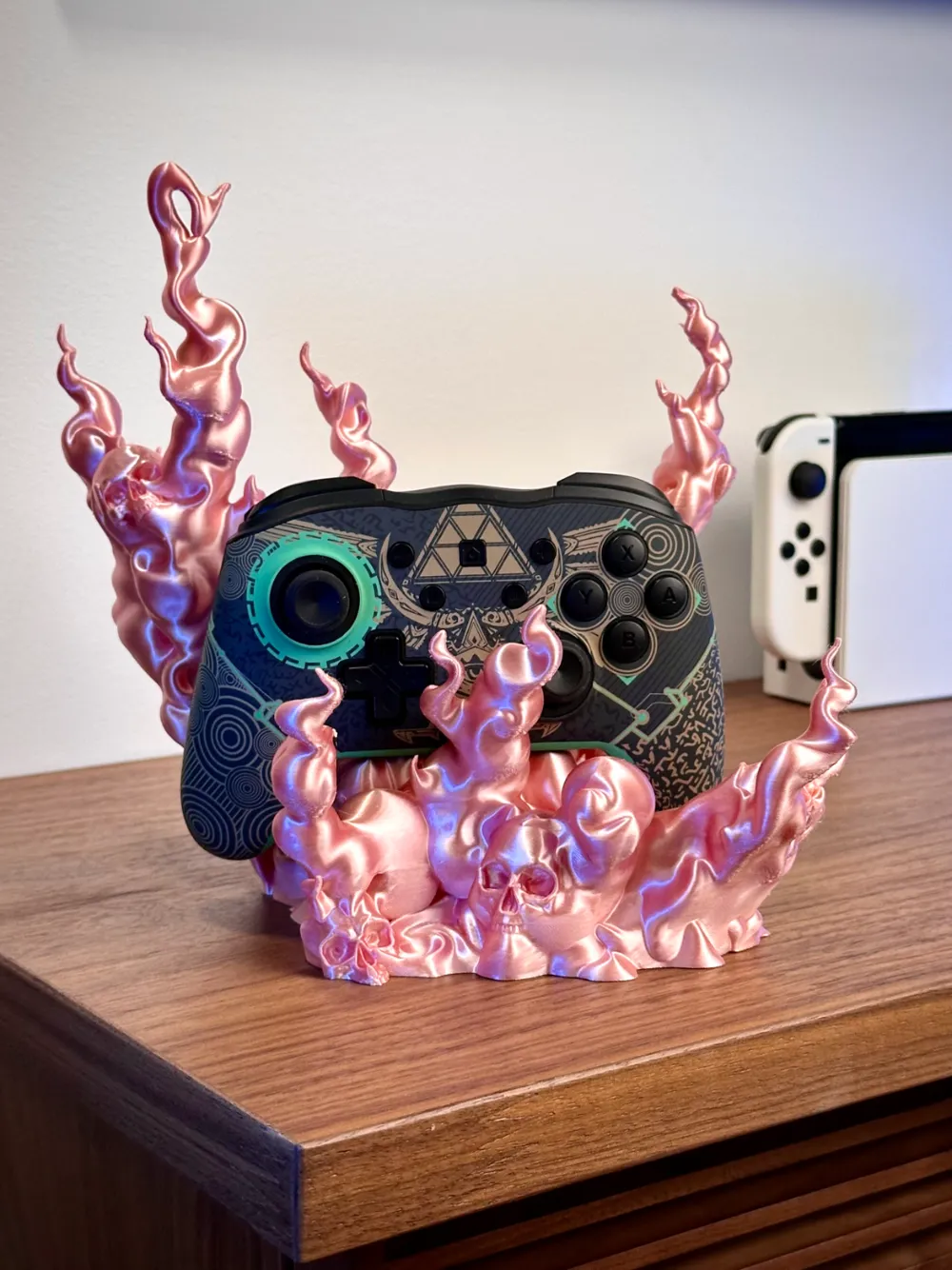 Soporte de Control Spooky por Holoprops MakerWorld: Descarga Modelos 3D Gratuitos