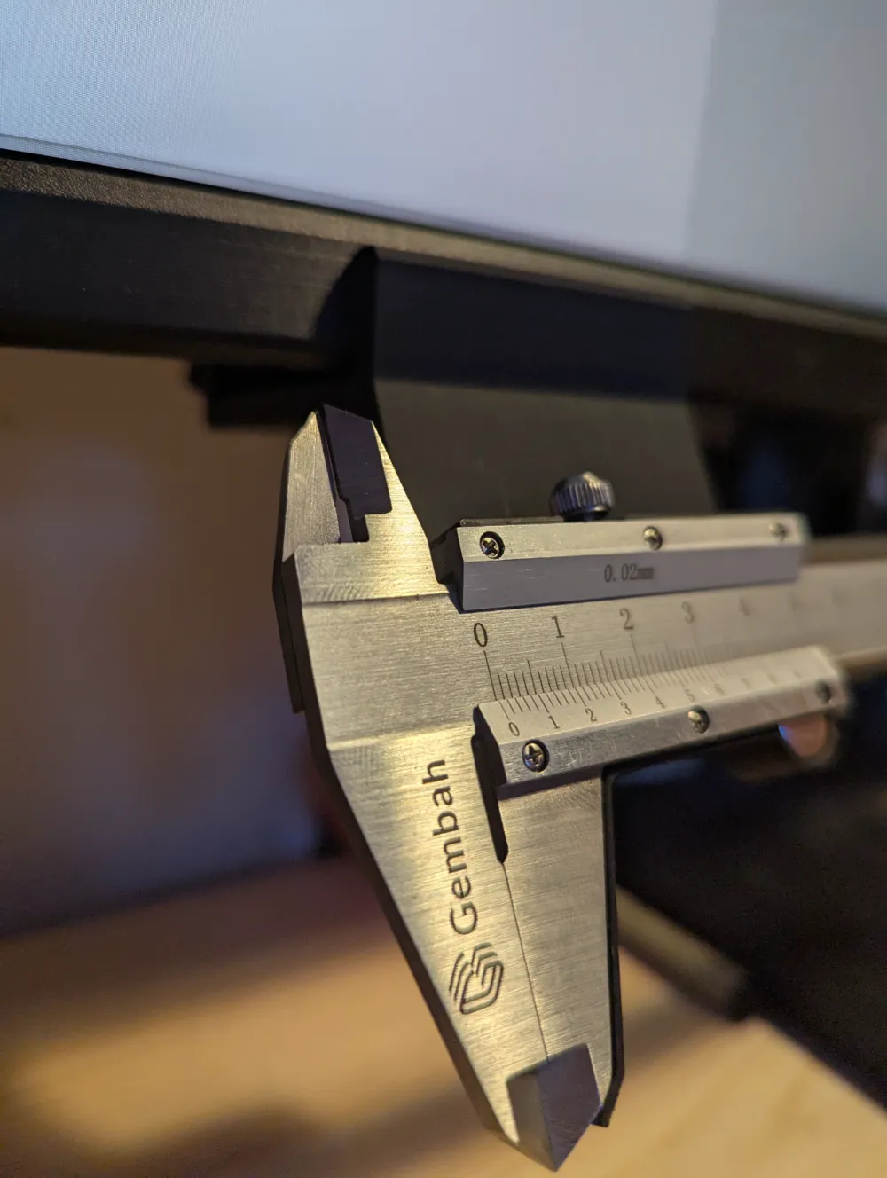 Vernier Caliper Monitor Mount by Mr_GreenRose MakerWorld: Download Free ...