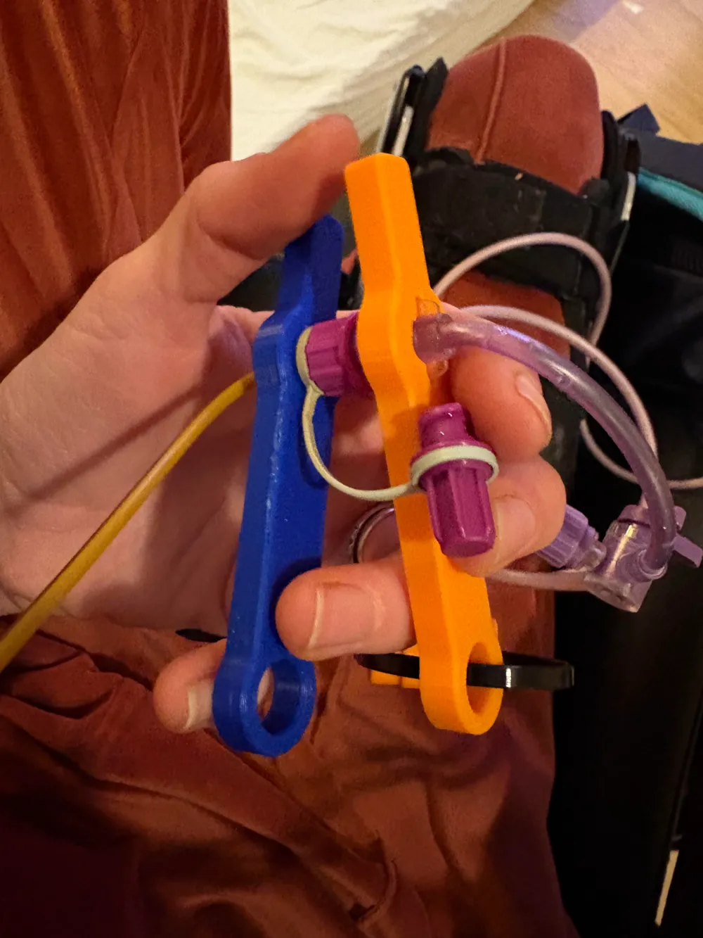 Enfit feedingtube connector key/wrench Remixed by familie kemp pals ...
