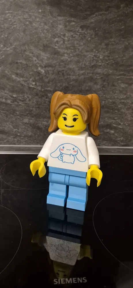 Brick Man/Women mit Cinnamoroll T-Shirt 20cm - Free 3D Print Model ...