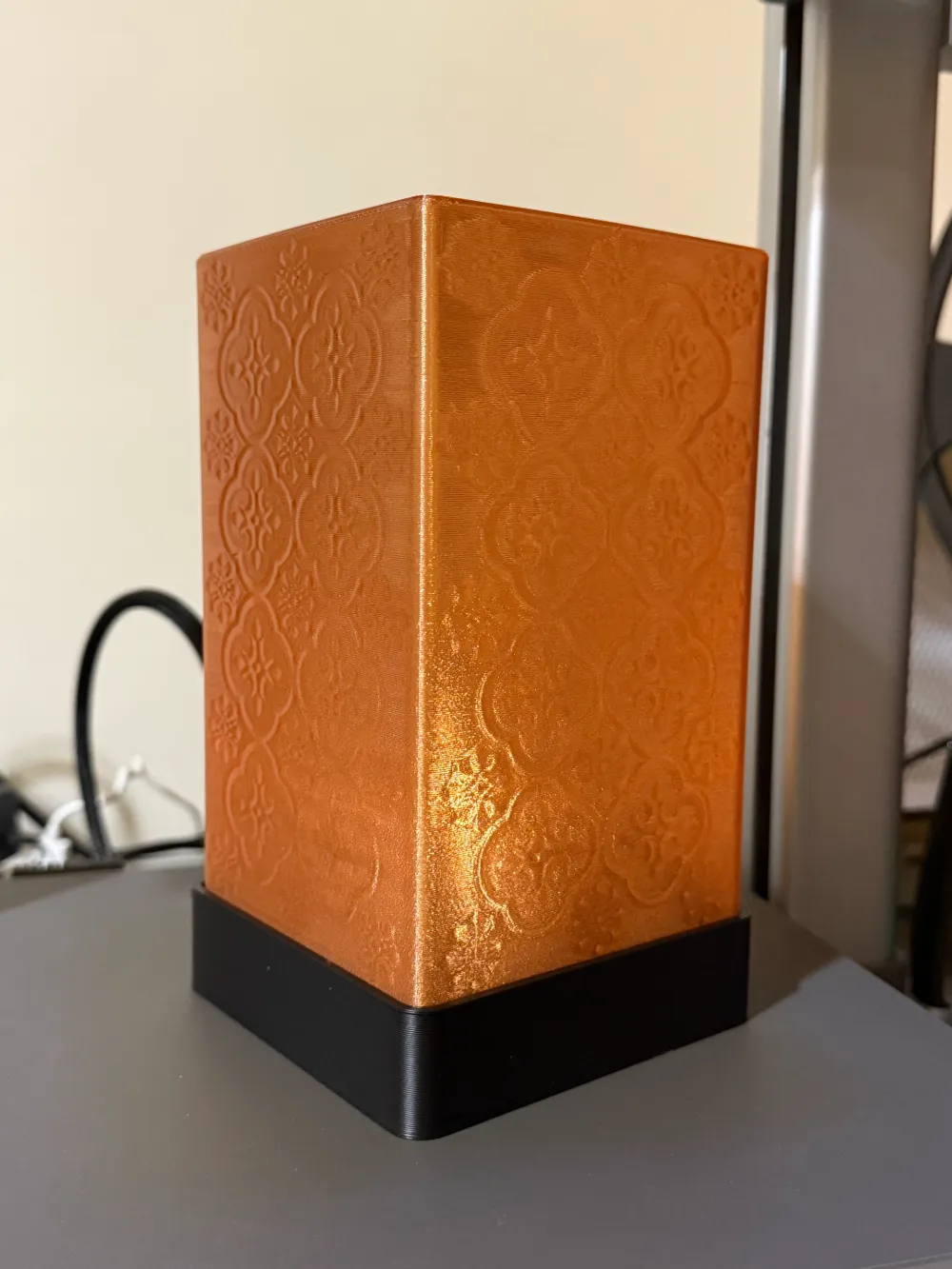 [PLA/PETG] Taiwanese Begonia Glass Inspired Lamp by KytoPoly - MakerWorld