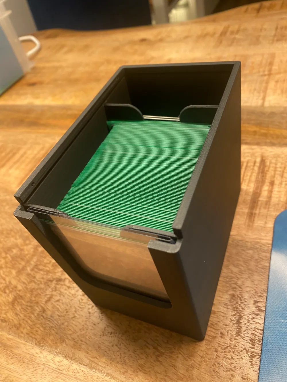 MTG Commander / EDH Deckbox with Showcase by ChappIOMakerWorld ...