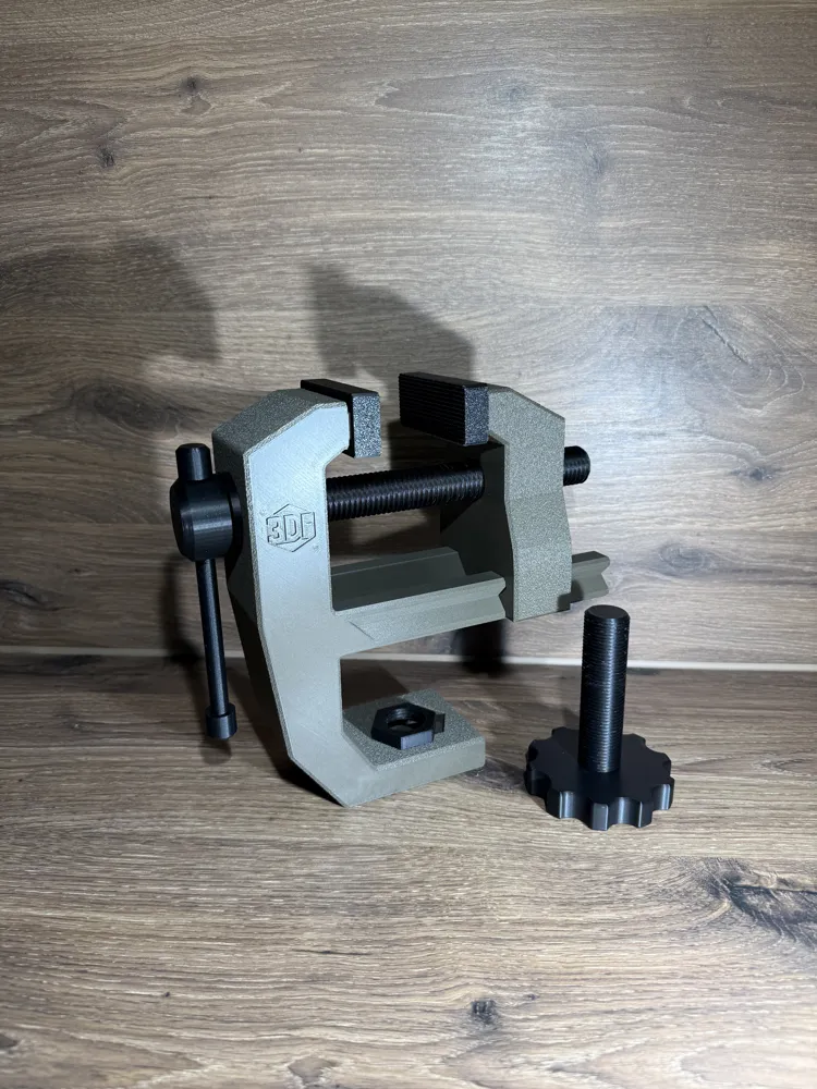 DIY Desk Vice by Luka G MakerWorld: Download Free 3D Models