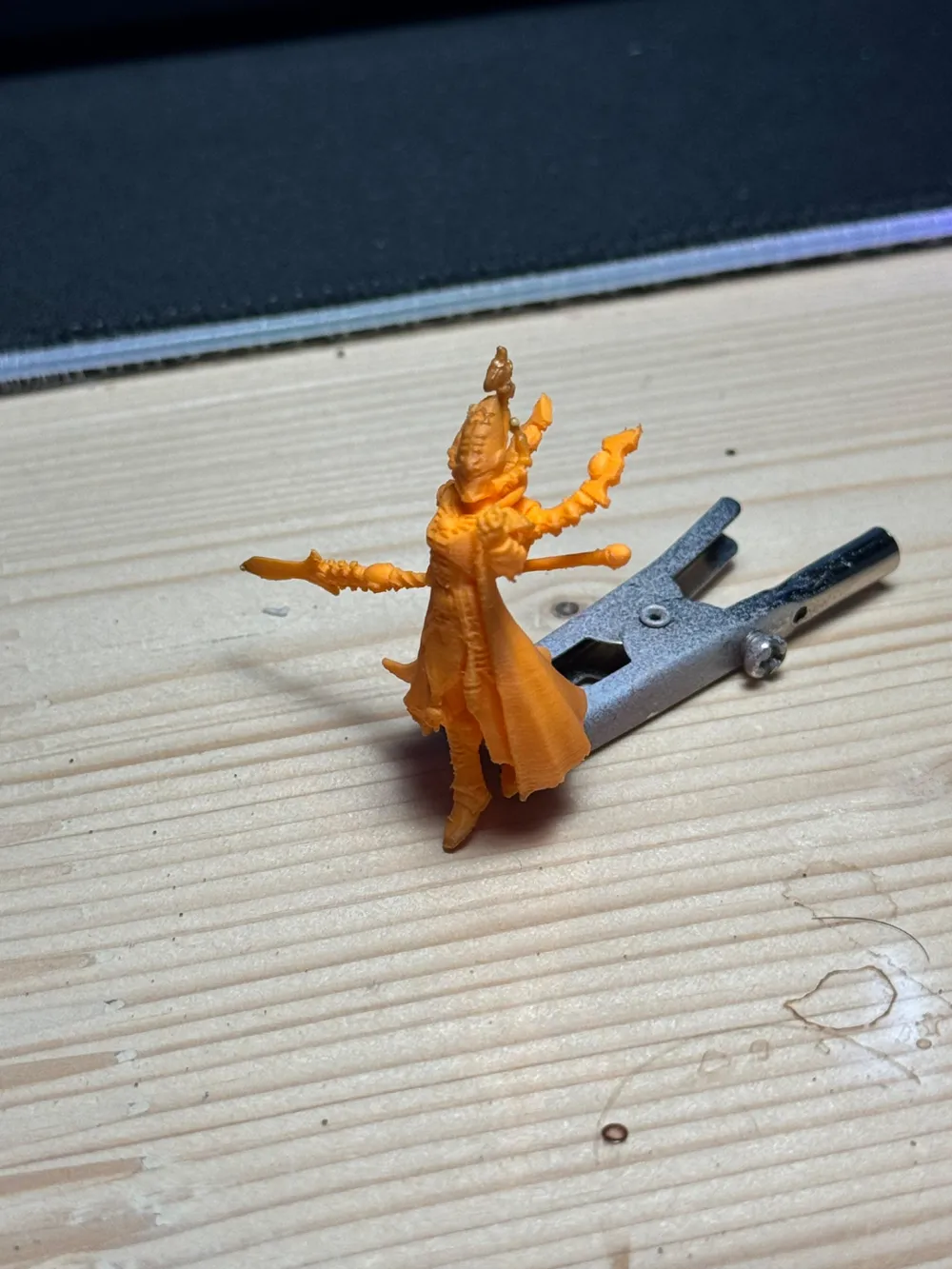 Aeldari Farseer Warhammer 40,000 Combat Patrol by Gallerus - MakerWorld