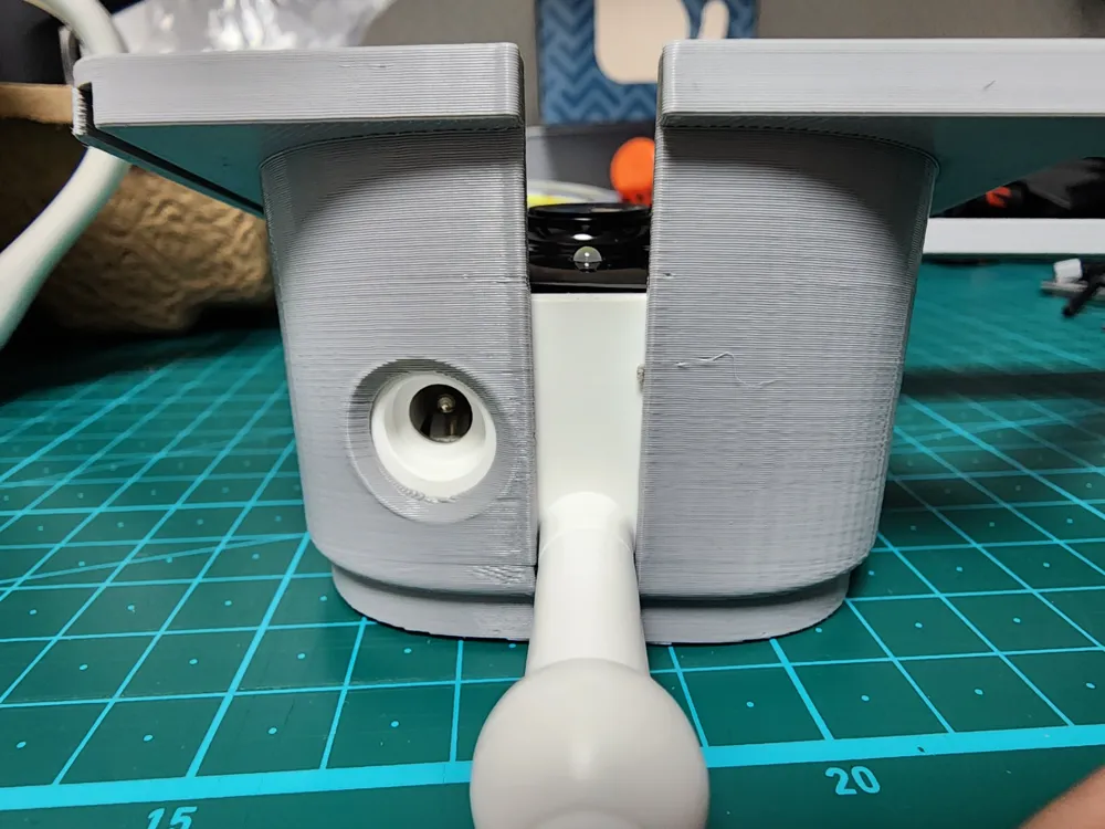 Tapo C110 camera door mount with 15° angle Remixed by kairosean ...