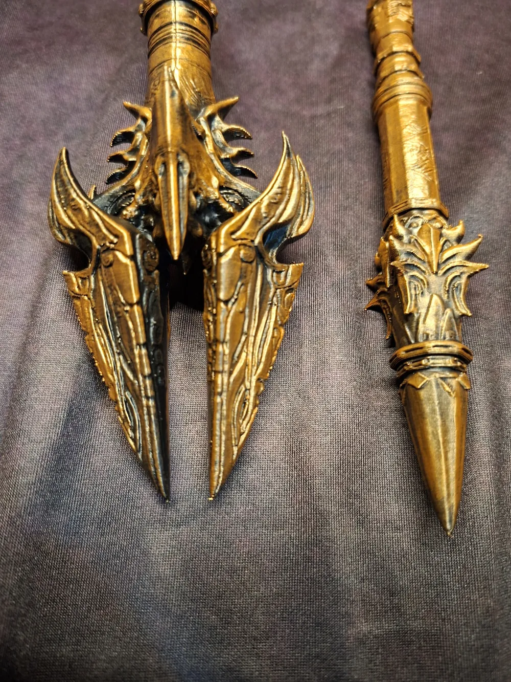 Predator Inspired Scepter - Free 3D Print Model - MakerWorld