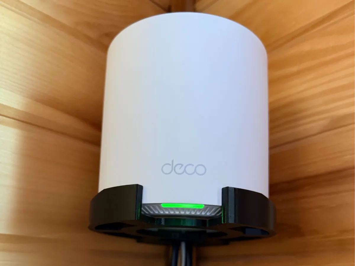 TP-Link Deco X55 Pro Corner Mount - Free 3D Print Model - MakerWorld