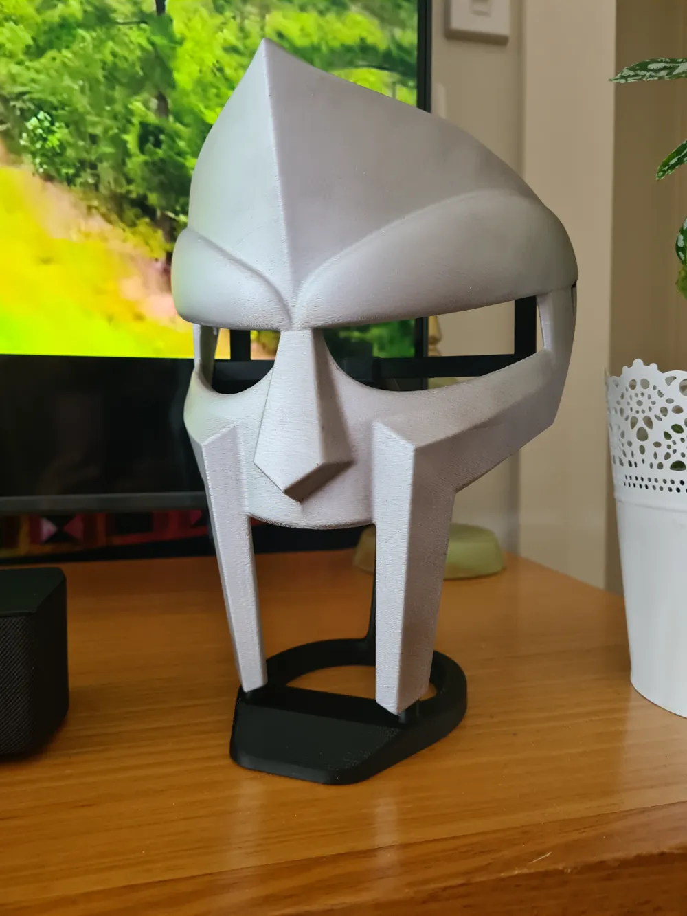 Mask stand for MF Doom mask by Aleeeks MakerWorld: Download Free 3D Models