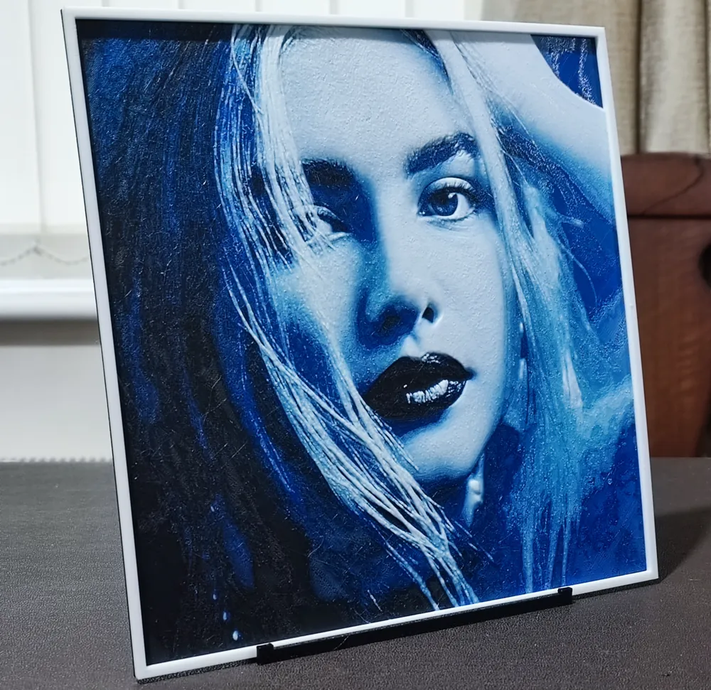 Florence Pugh HueForge 4 Color by BoDad - MakerWorld