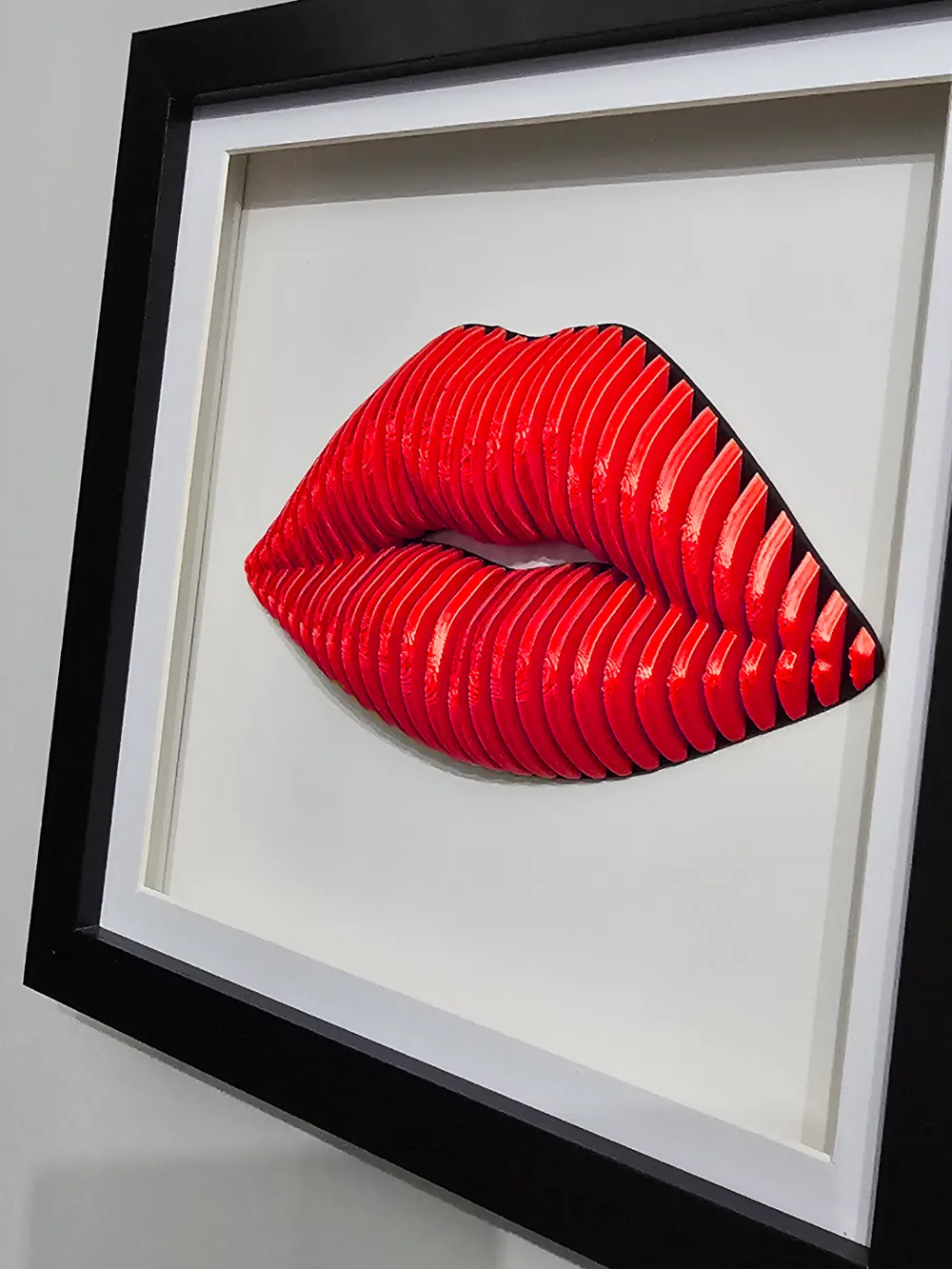 Lips Parametric 3D Pop-out Wall Art by Ikonic3D - Free 3D Print Model ...