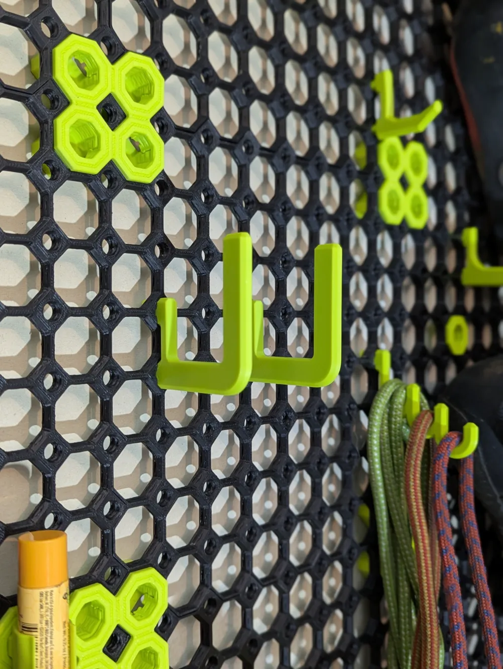 Parametric Multiboard L-Hook (Fusion 360) by CaliperDaddy MakerWorld ...