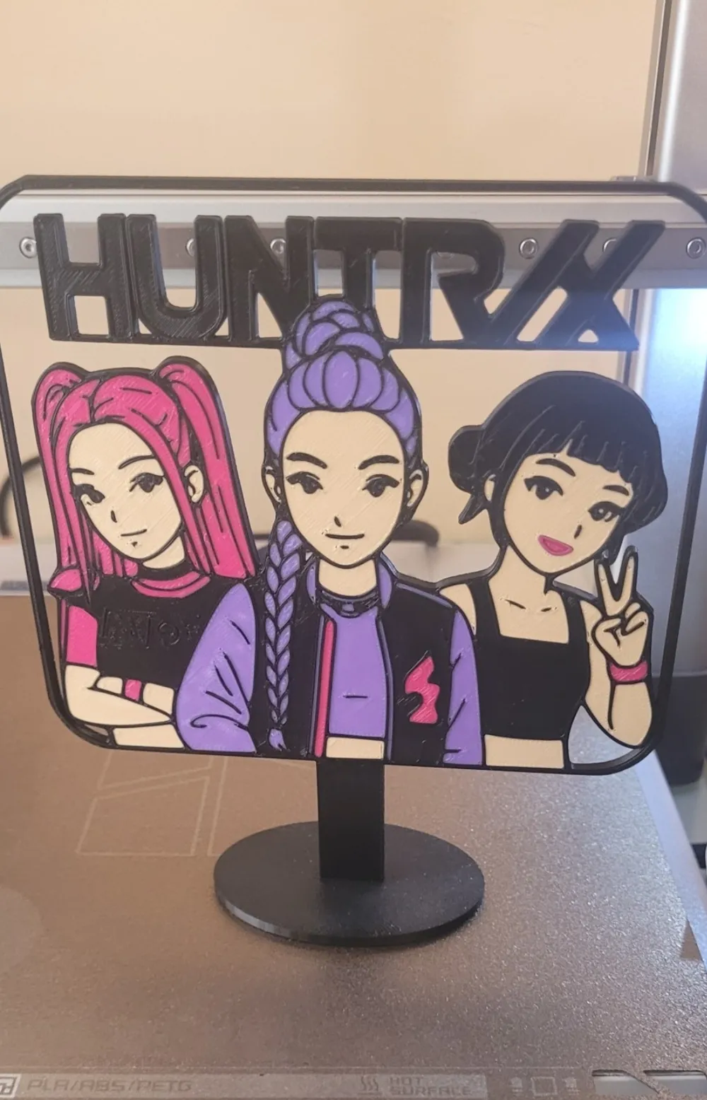 HUNTRIX decoration on a stand - Free 3D Print Model - MakerWorld