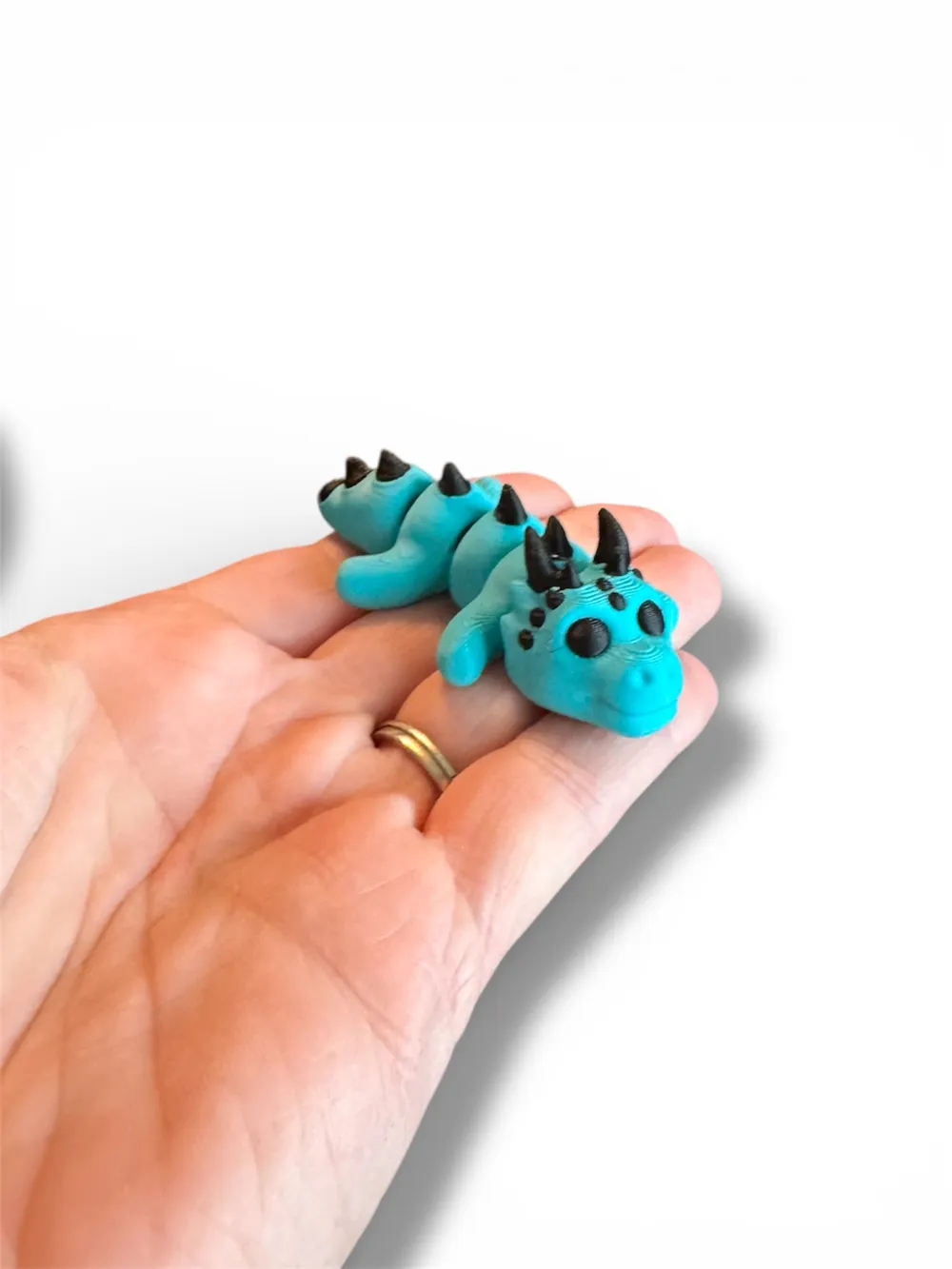 Articulated Mini Dragon- Print in place - Free 3D Print Model - MakerWorld