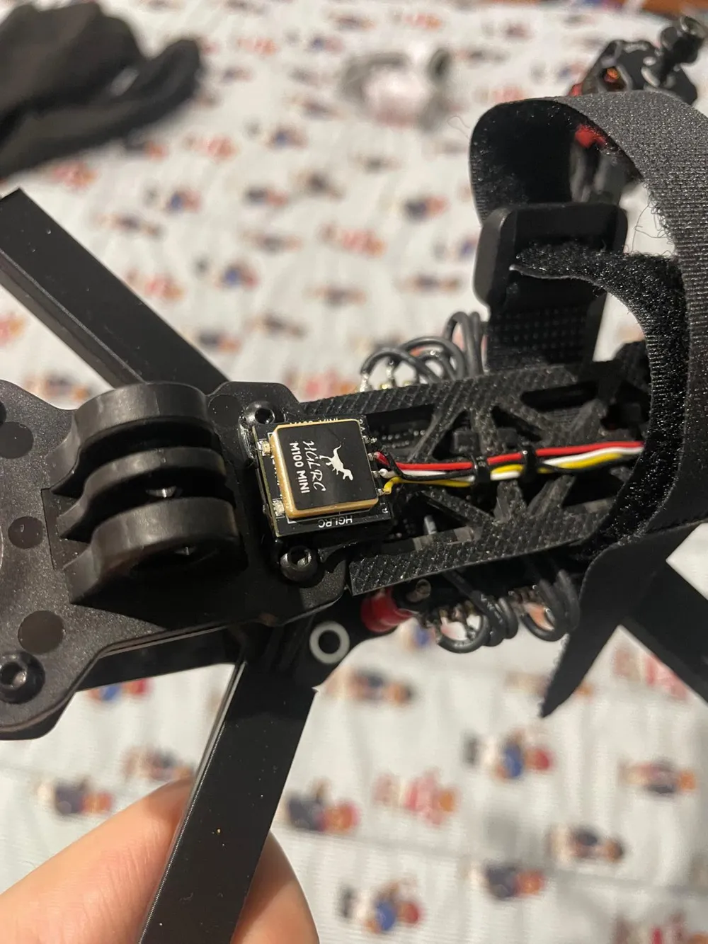 Suporte GPS FPV - Modelo gratuito para impressão 3D - MakerWorld