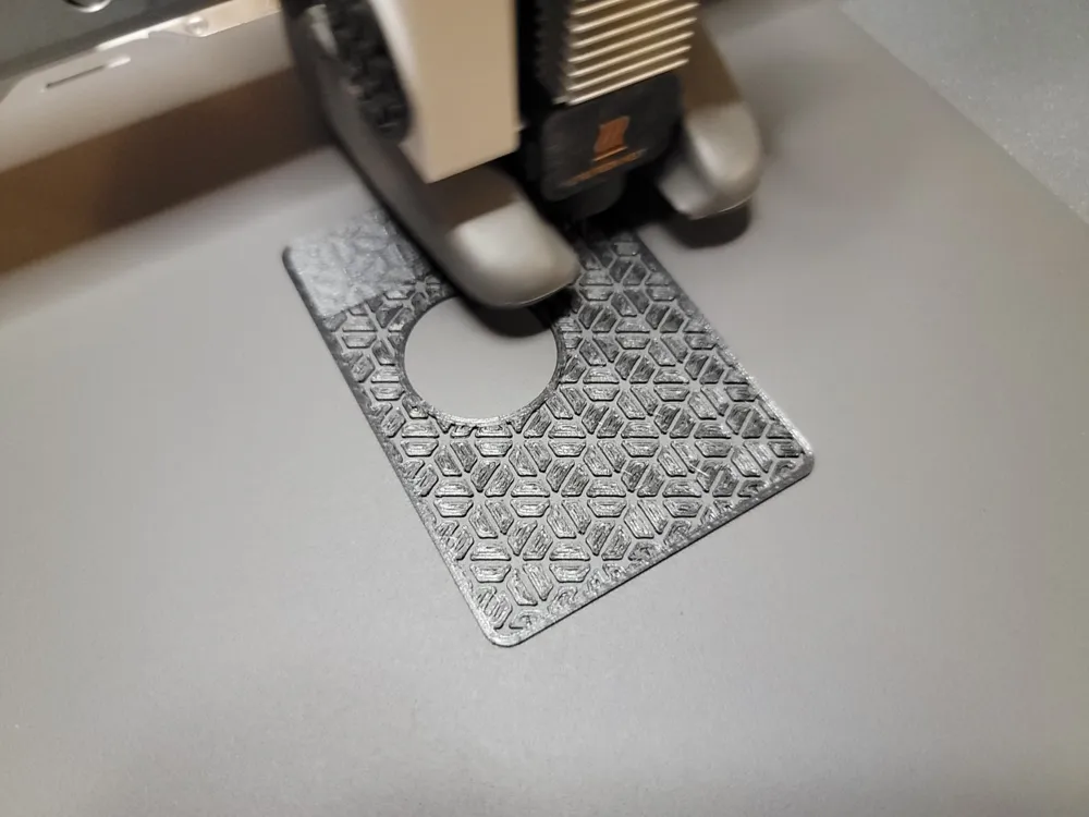 A1/Mini Extruder Cover (trapezoid pattern) by xKen MakerWorld: Download ...