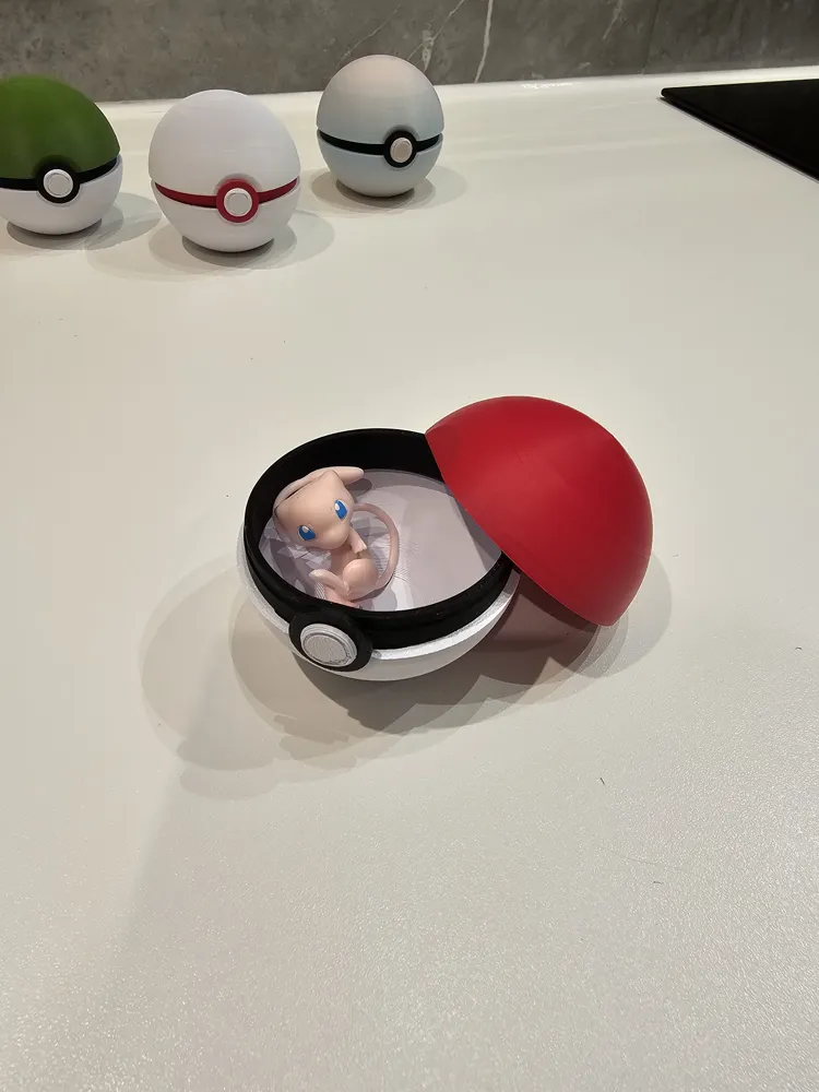 Pokeball – NO AMS Required | Easy Click-Together - Free 3D Print Model ...