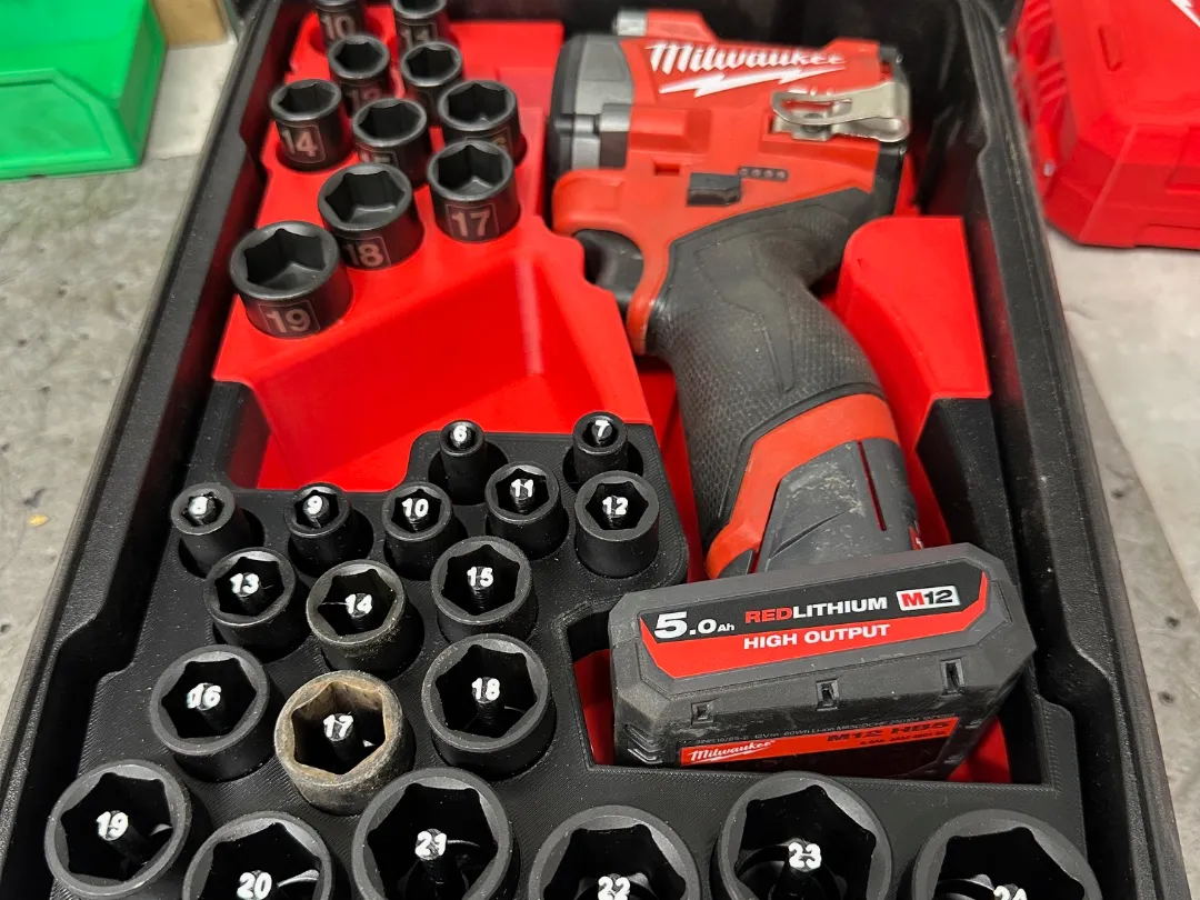 Milwaukee m12 3/8 & 1/2 stubby impact gen 3 - Free 3D Print Model ...