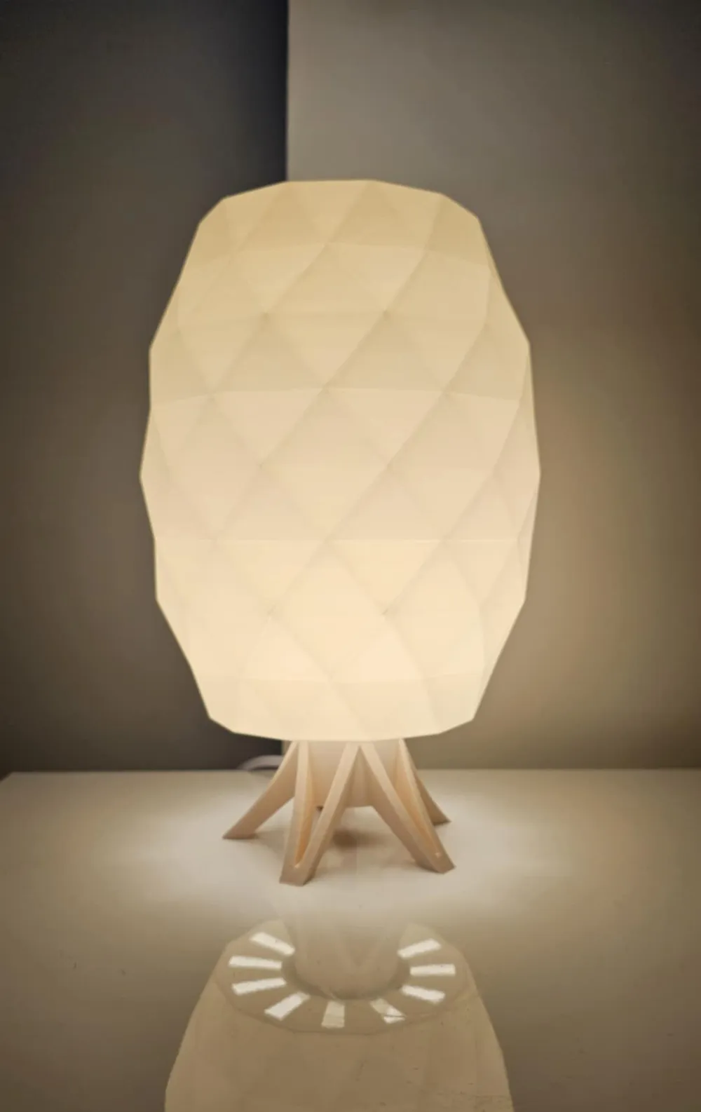Shape Design Lamp by HerWojtek MakerWorld: Download Free 3D Models
