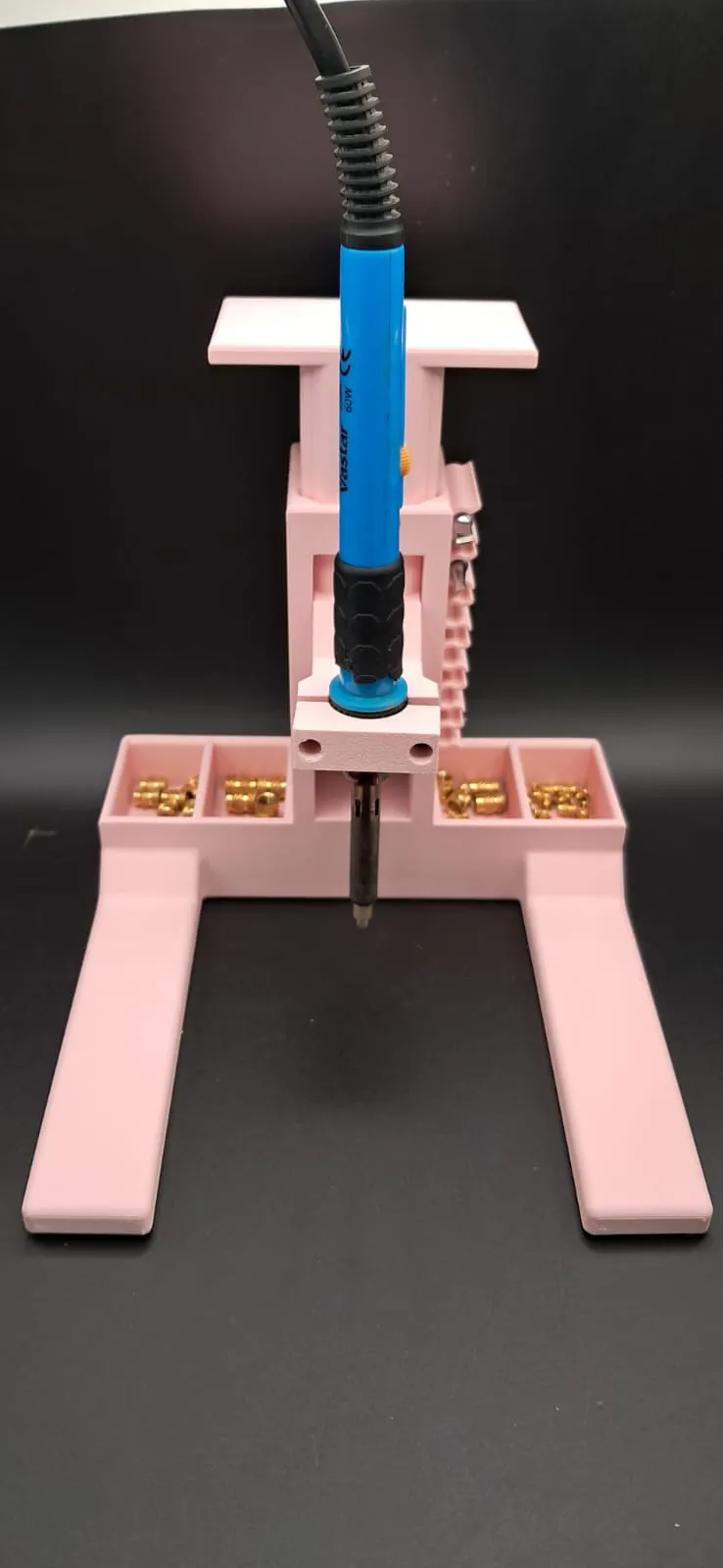 挿入ばねを一体成型で印刷 by A4 - MakerWorld