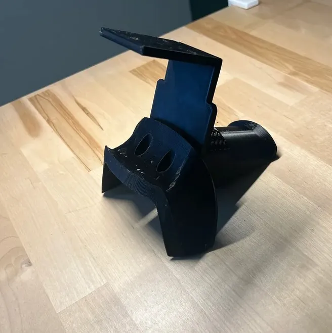 PS5 Controller Hanger - Free 3D Print Model - MakerWorld