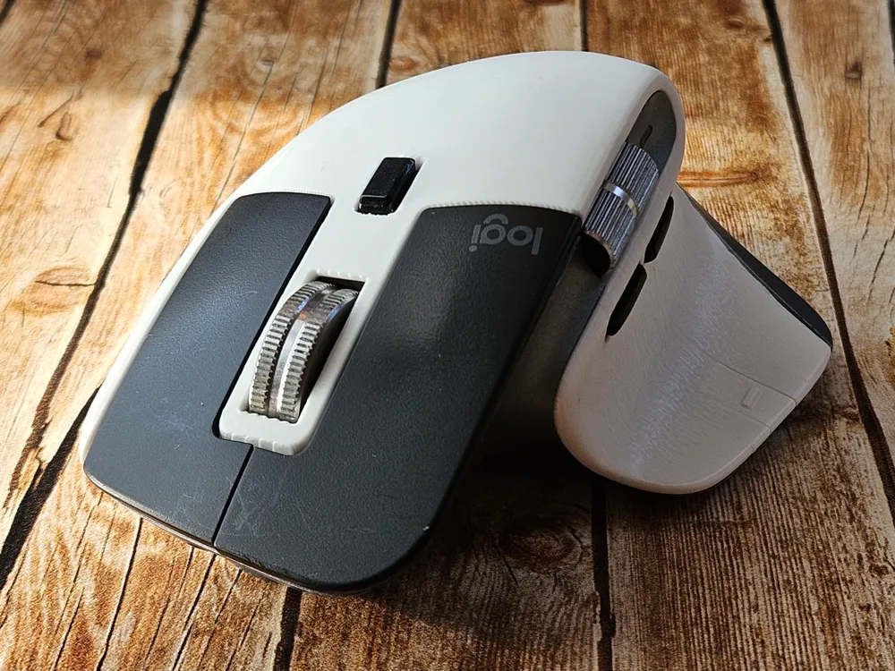 罗技MX Master 3和3S的替换外壳 来自 Ziemniaczenka MakerWorld：免费下载 3D 模型