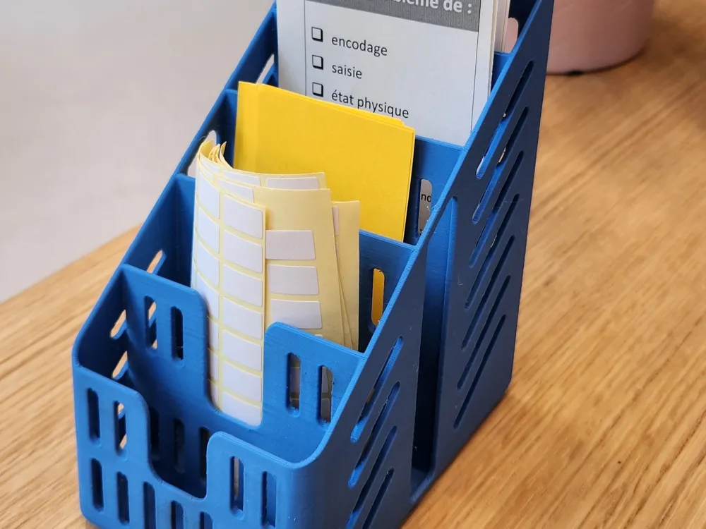 A7 table display stand for leaflets or flyers - Free 3D Print Model ...