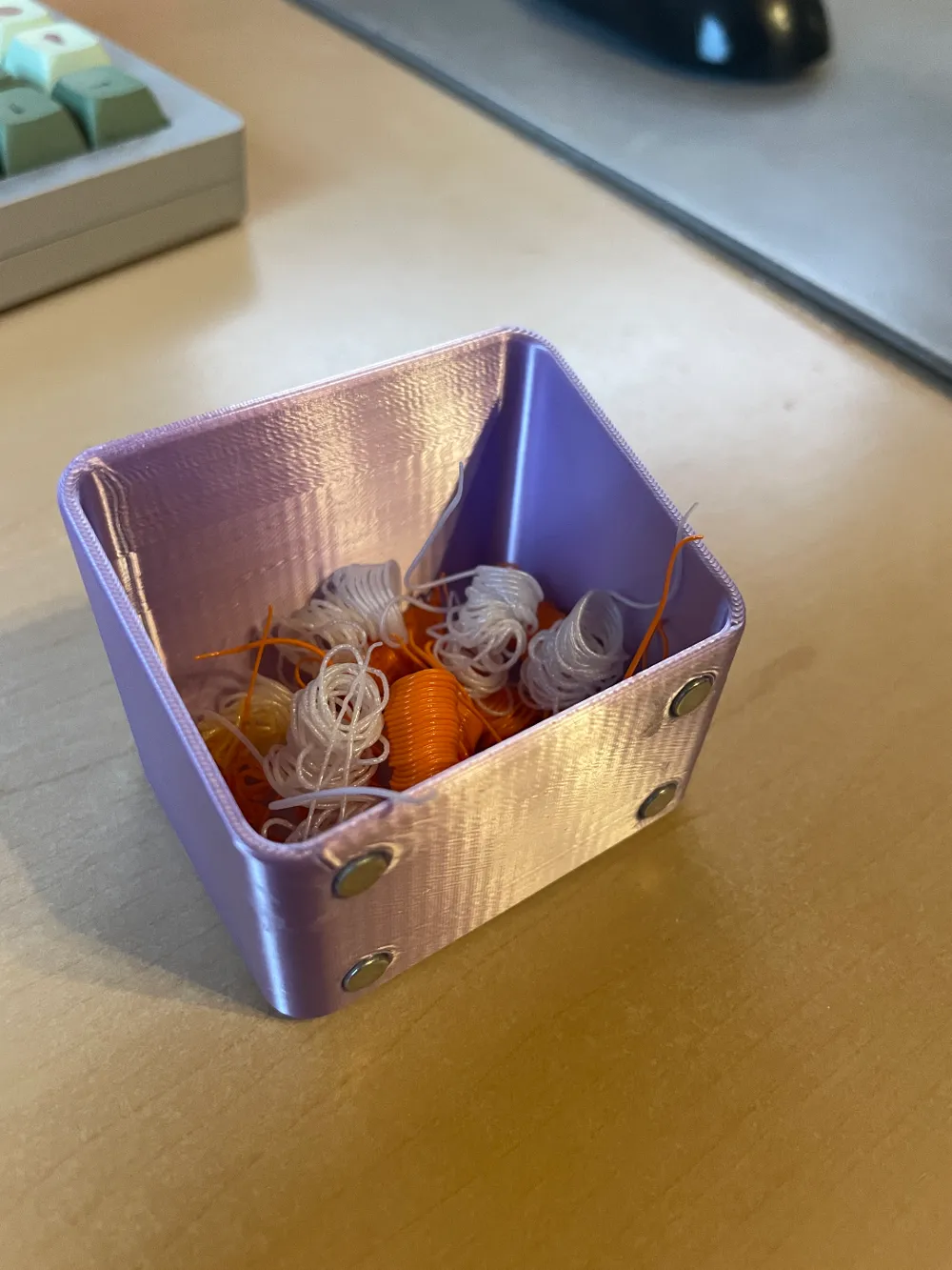 Cuddle Chute - Mini Poop Chute for Bambu printers by misenique - MakerWorld