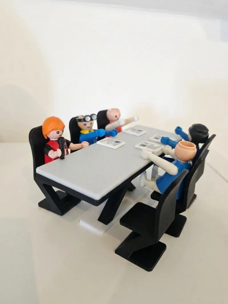 Dining Table Gaming Table Set - Free 3D Print Model - MakerWorld