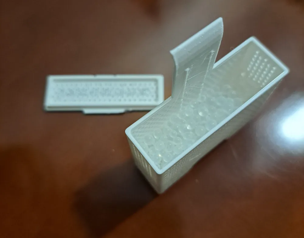 Desiccant Box for eSUN eBox Lite by LoriGH MakerWorld: Download Free 3D ...