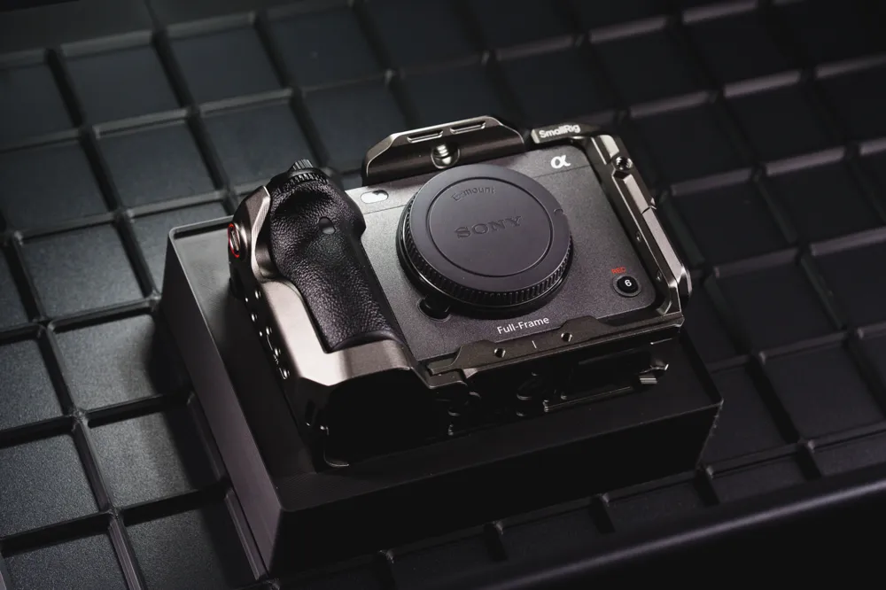 Sony FX3 / FX30 w/ Smallrig Cage Gridfinity Bin by 30FIVE Designs ...