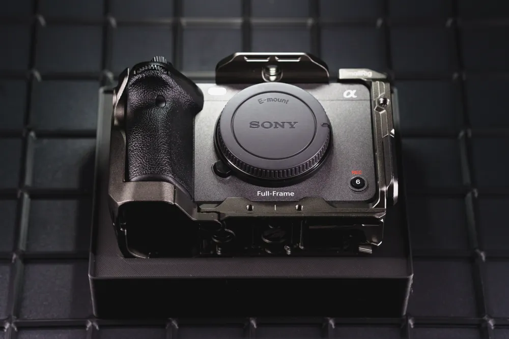 Sony FX3 / FX30 w/ Smallrig Cage Gridfinity Bin by 30FIVE Designs ...