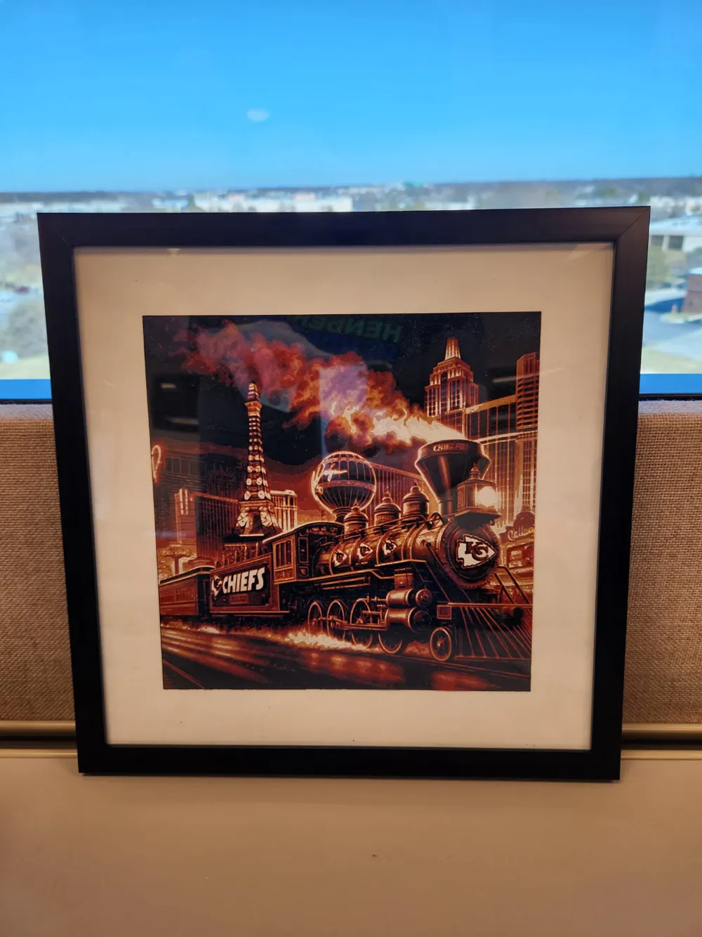 Kansas City Chiefs Train (hueforge) by Chris Lutz - MakerWorld