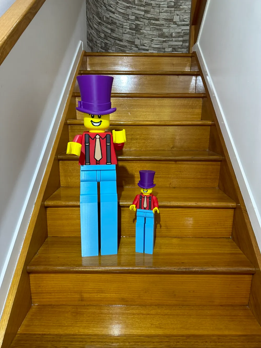 Mega Brick 1000% (10:1) - Smiling Head Remixed by DM_Aus MakerWorld ...