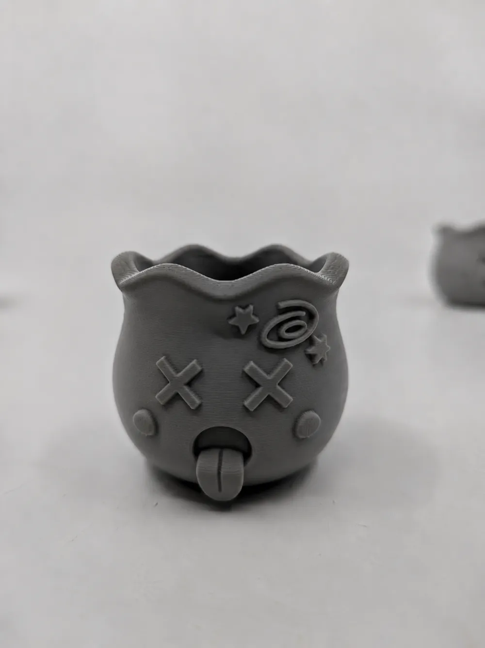 Cute Face Emoji Planters | Succulent Pots 2.0 - Free 3D Print Model ...