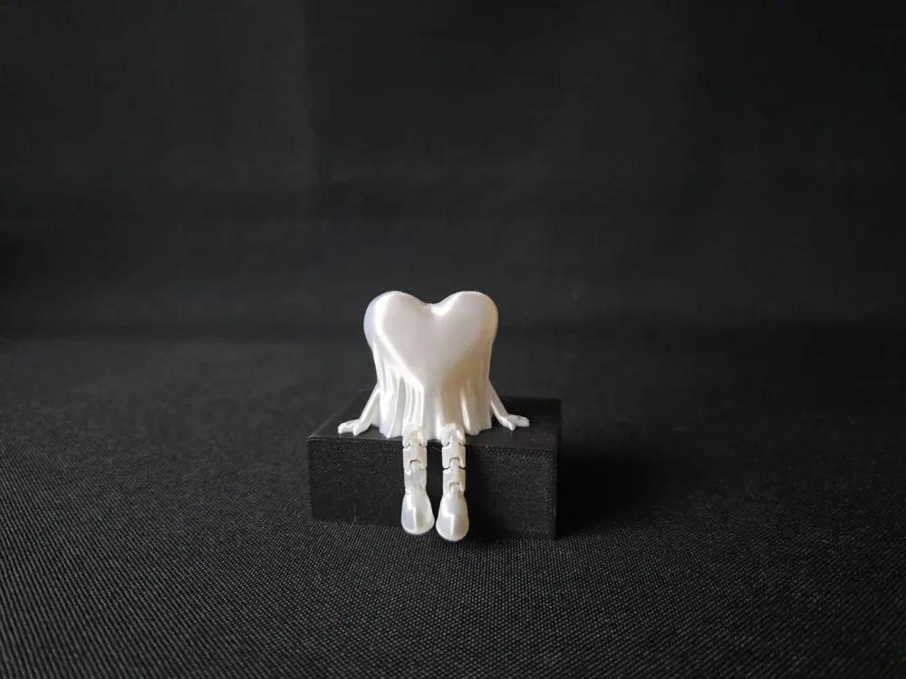 Articulated Ghost Heart for Halloween - Free 3D Print Model - MakerWorld