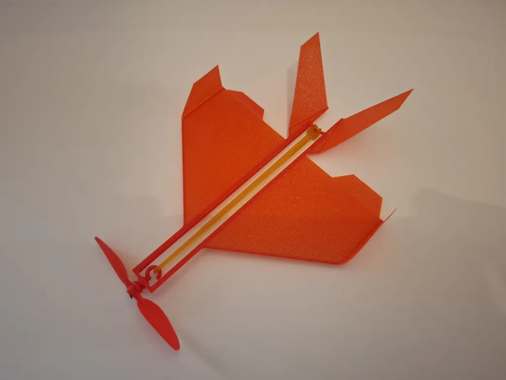 Wind-up aircraft "JetBuzz" - Free 3D Print Model - MakerWorld