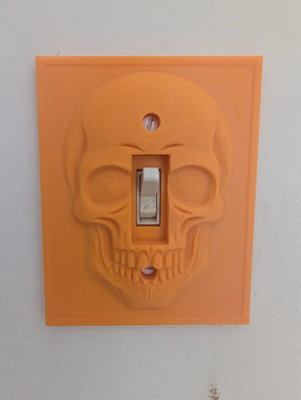Skull Light Switch Cover - Free 3D Print Model - MakerWorld