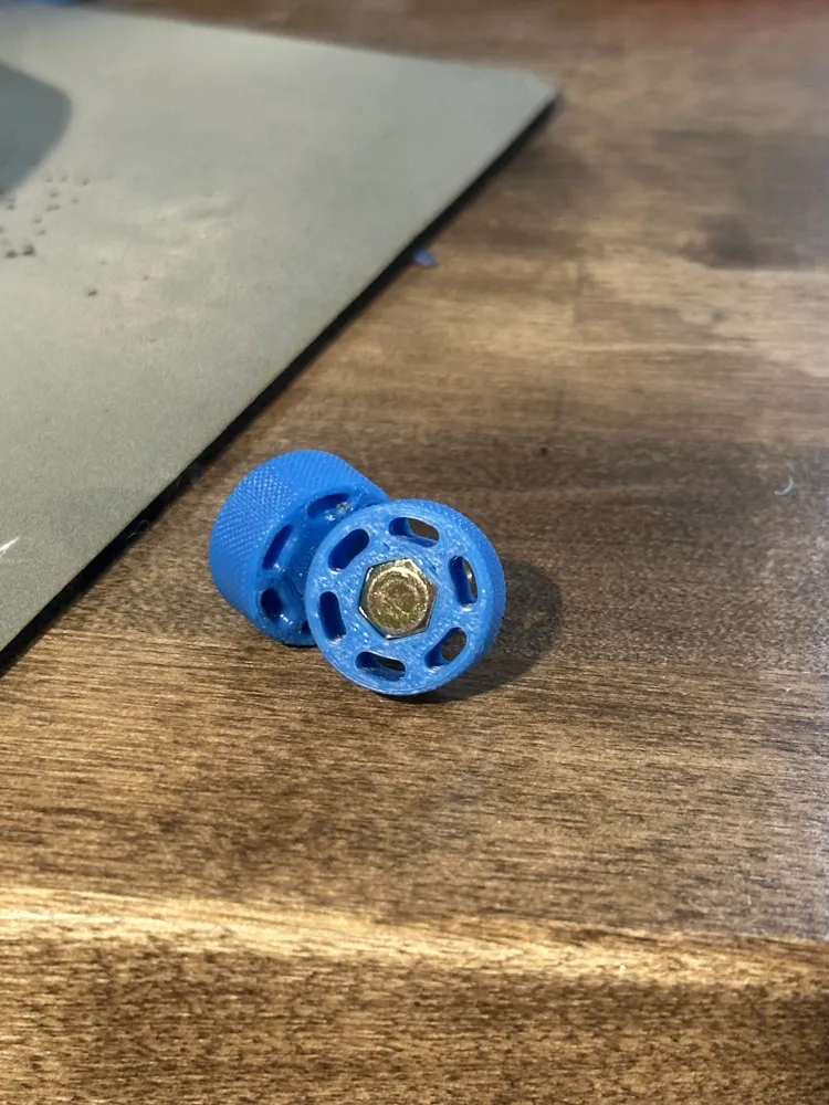 M4 Knurled Knob - Free 3D Print Model - MakerWorld