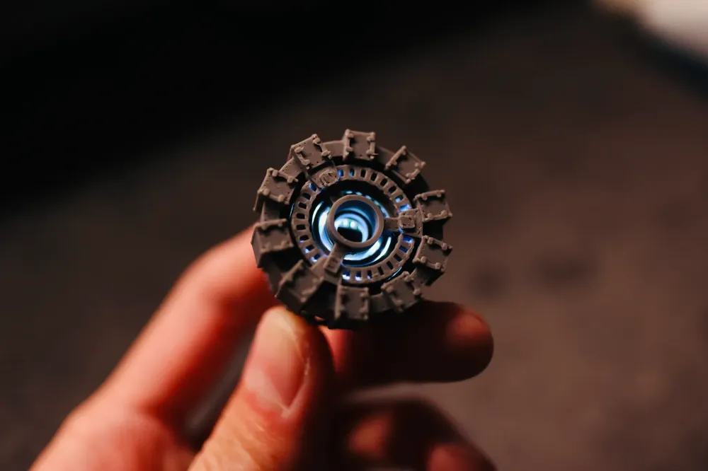 【Iron Man's Arc Reactor】Glows! Exquisite Print-in-Place Design! - Free ...