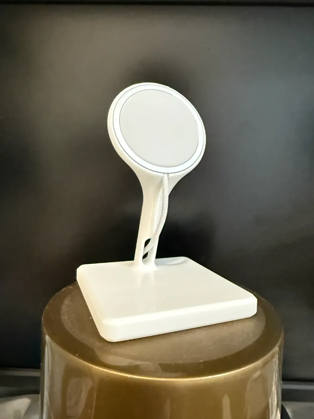 MagSafe-25W Braided Cable New Edition Stand for iPhone 16 Pro Max by ...