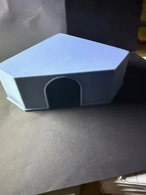 Corner Snake Hide by dizzella MakerWorld: Download Free 3D Models