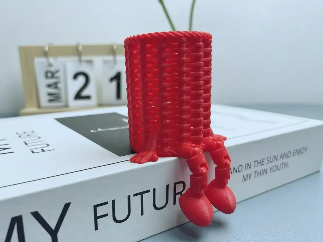 Articulated Pen Holder Figurine, Healing Series by user_2952255425 ...